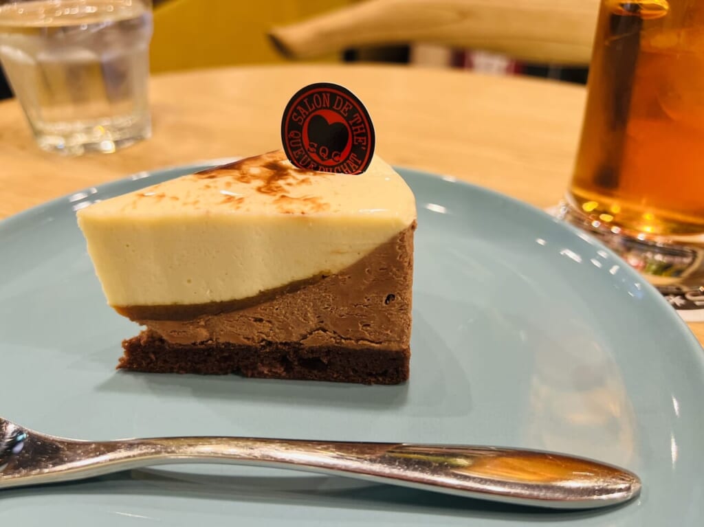 【高知市】ベンジーファンもご注目あれ！紅茶とキャロットケーキのお店「HOLIDAY HOLICS tea&carrot」が帯屋町商店街に1月 ...